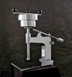 Plastic Scratch Test Apparatus - Chromafilter